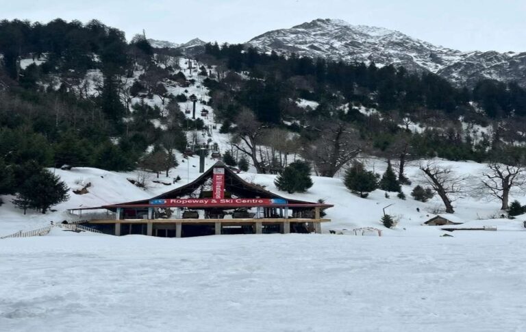 Solang Valley Guide 2026: Paragliding, Ropeway Prices & Timings - Snow ...